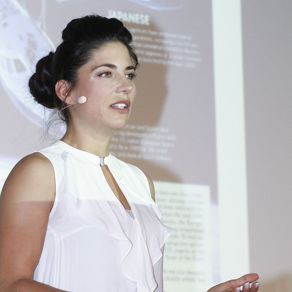 Book Laura Winterling | Astronaut Instructor | The Speakers Agency