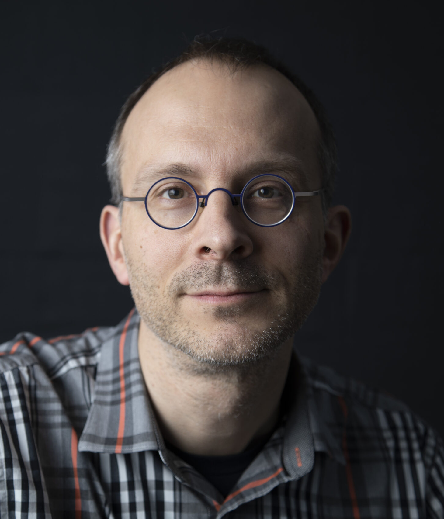 Book Tim Harford | Economist & Finance Speaker
