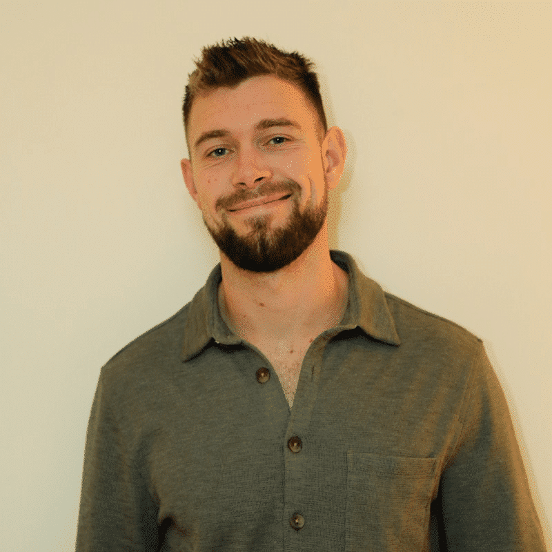 Book Henry Cheetham with The Speakers Agency