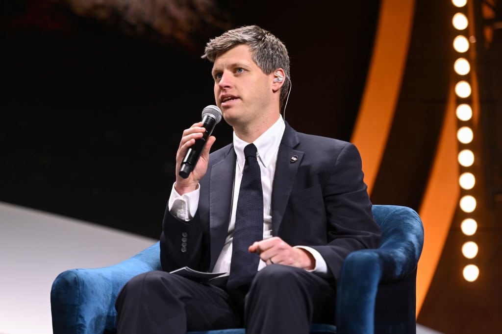 Book Michael Sheldrick | Global Citizen Leader