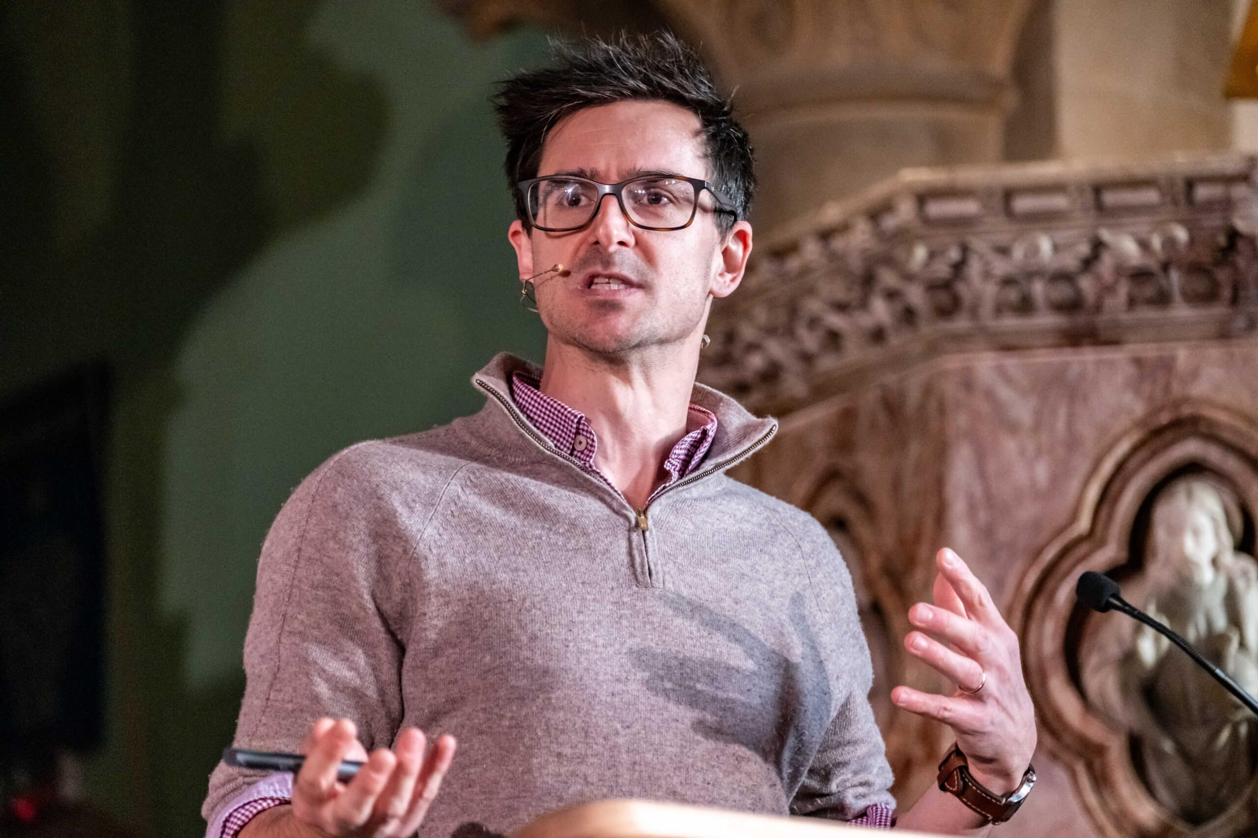 Book Lewis Dartnell | Astrobiologist and Presenter