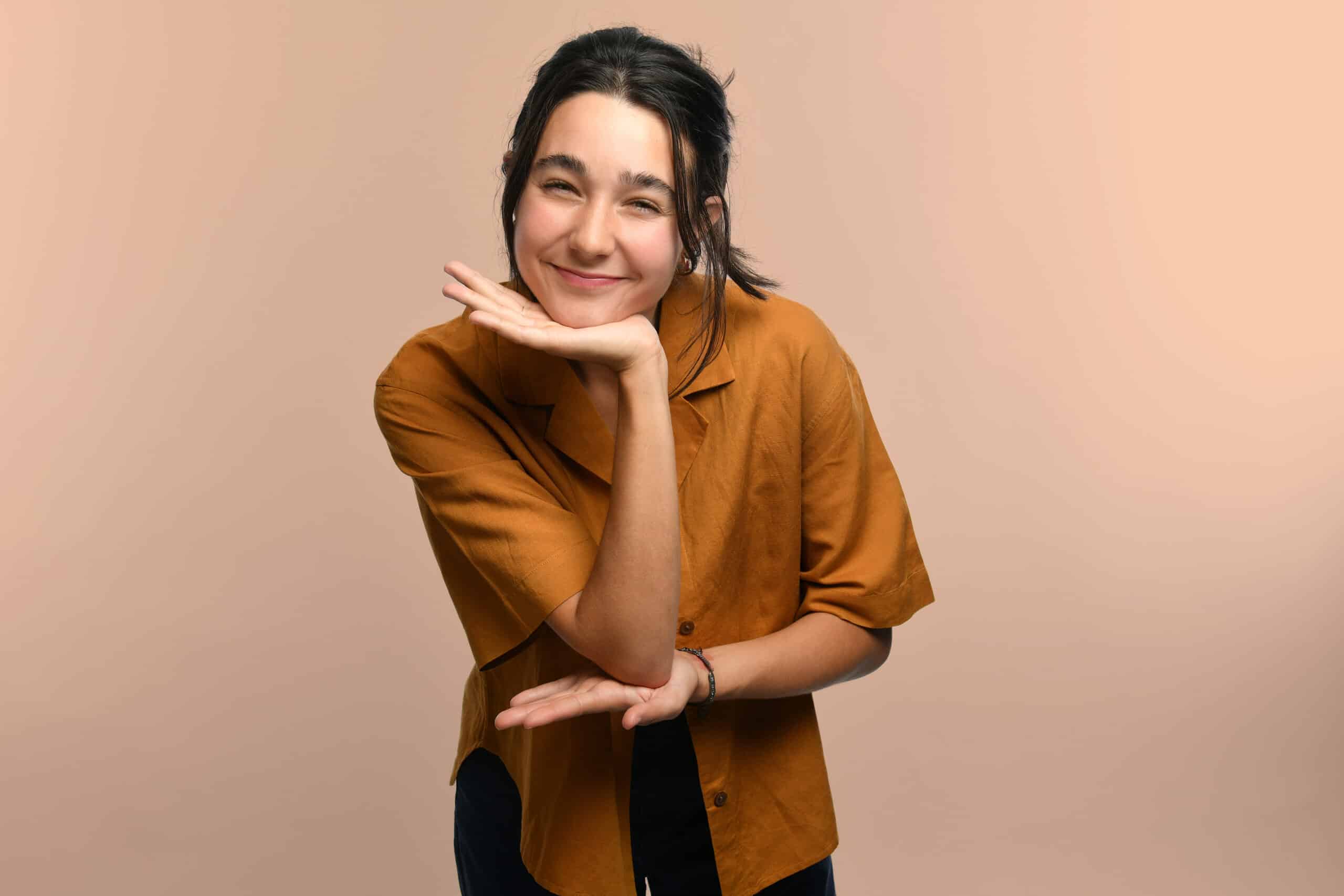 Book Lara Ricote | Comedian